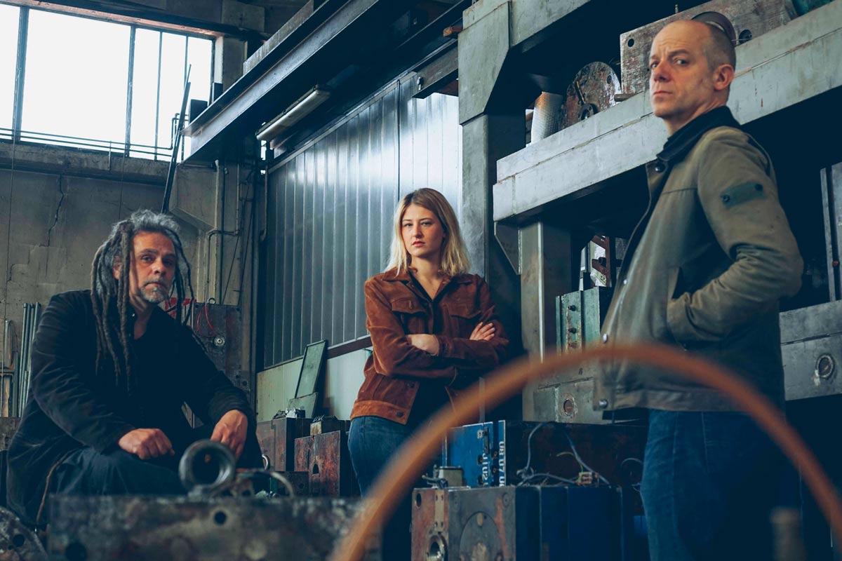 Delta V is back with a new female voice.